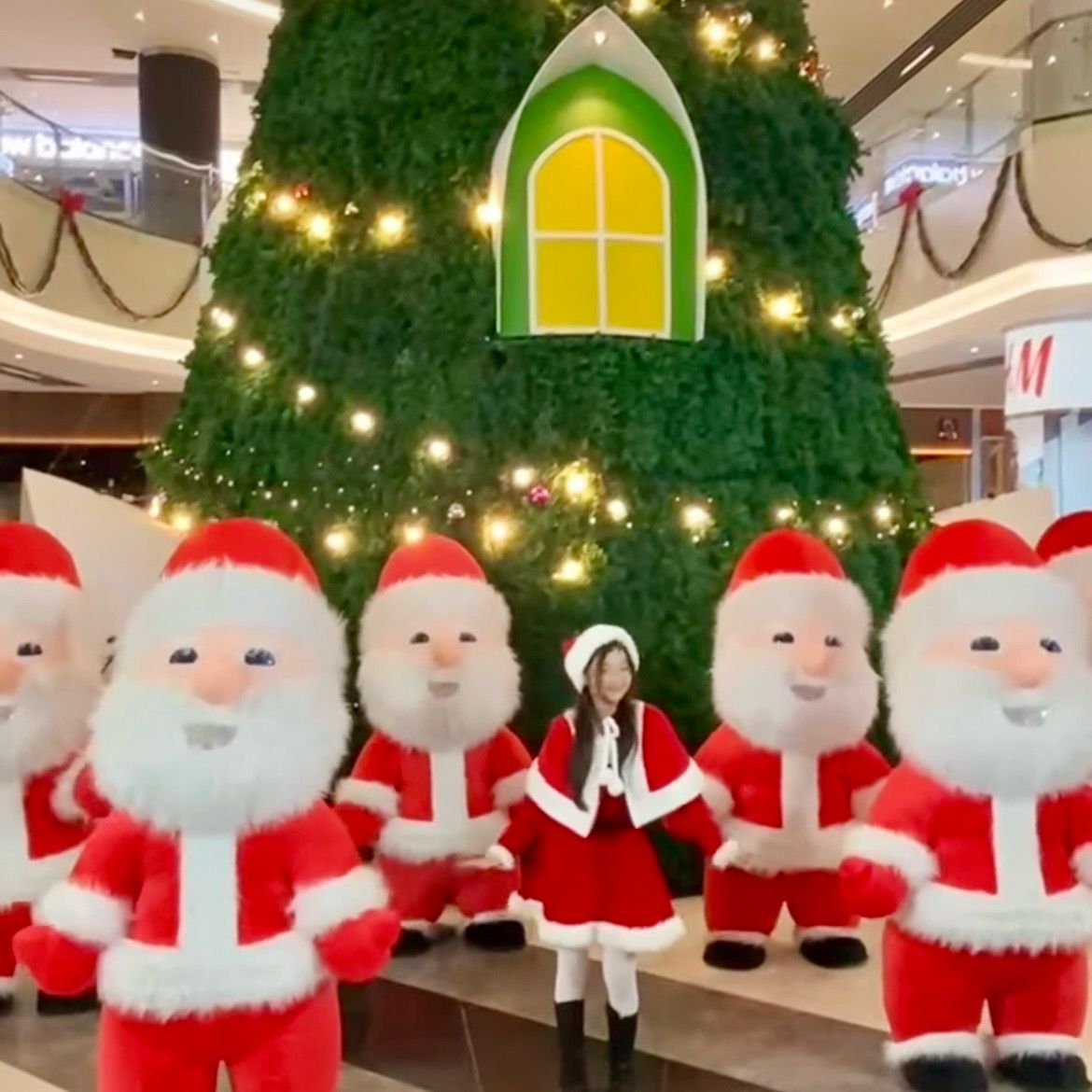 The Best Mascot Rental In Singapore! – ccmcostume