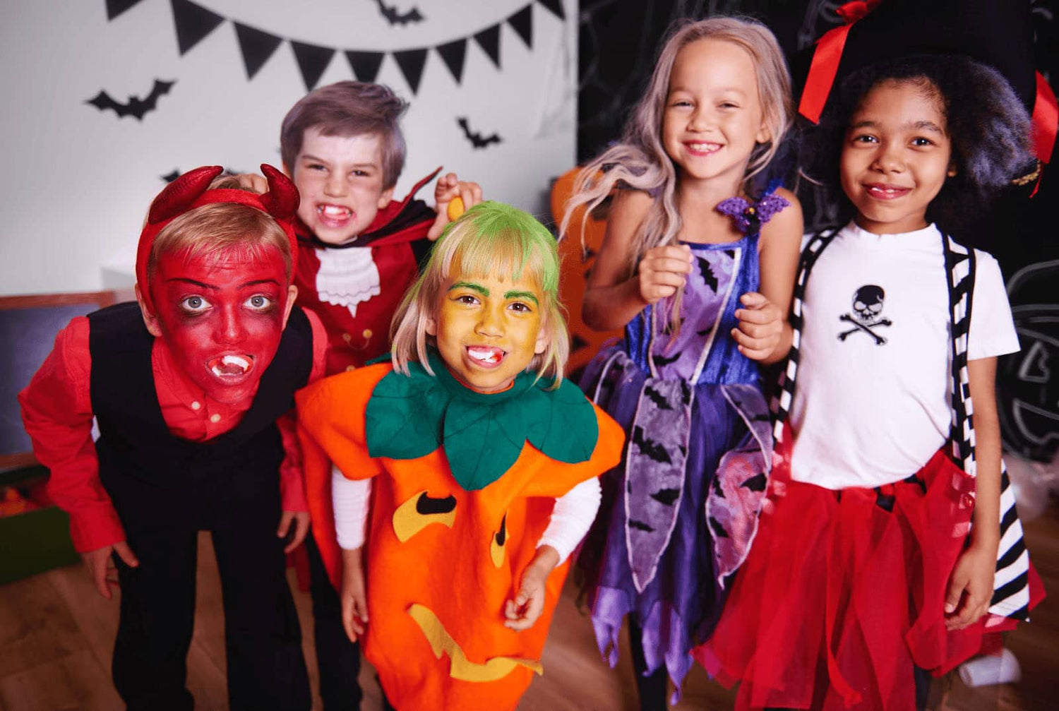 70 Netflix Costume Ideas That Will Bring Your Favourite Characters To ...